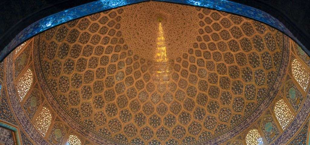 How to Learn Persian: Your Step-by-Step Guide from Basics to Fluency